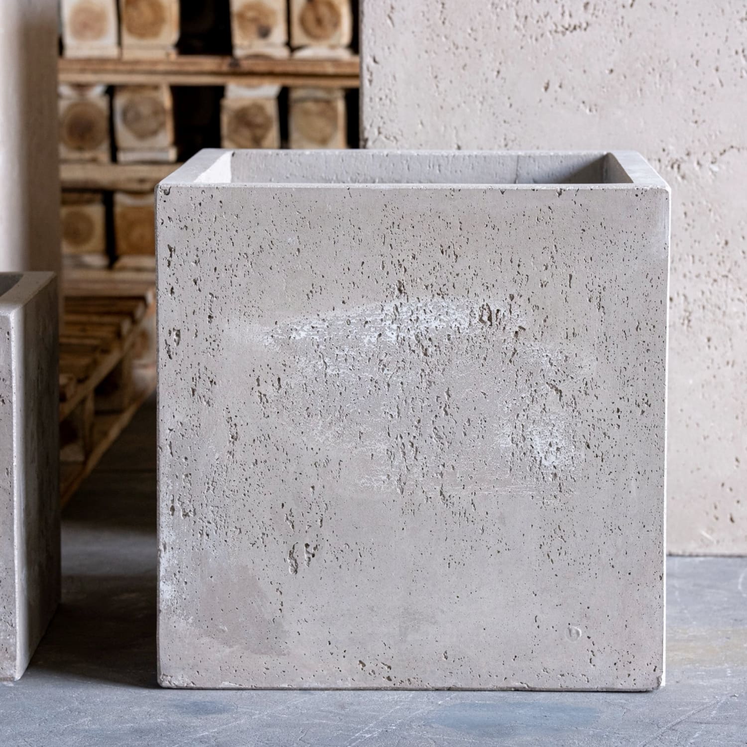 Cubrosa | Truffle – 55cm Large Square Concrete Planter – 115L Heavywei ...